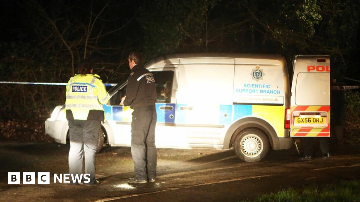 Crawley murder investigators work with Portuguese police - BBC News