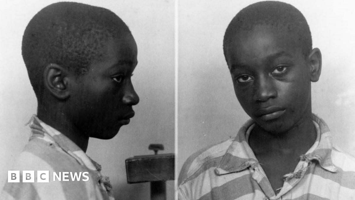 US judge overturns 1940s conviction of executed boy - BBC News