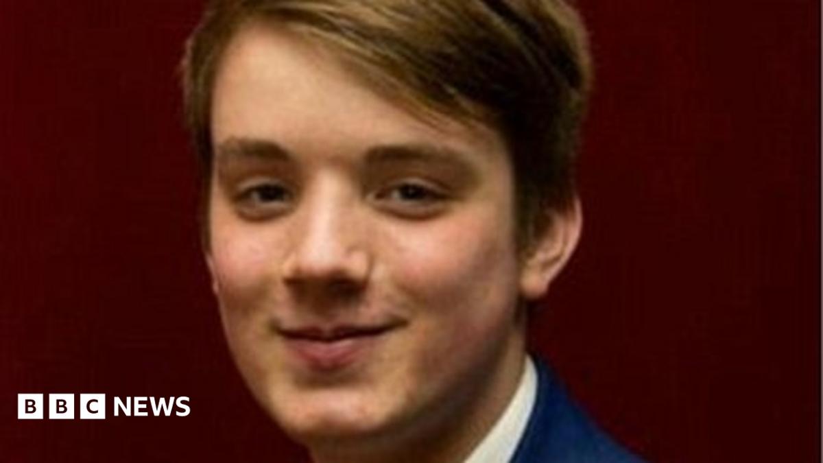 Daniel Spargo-Mabbs died after 'bad drugs decision' - BBC News