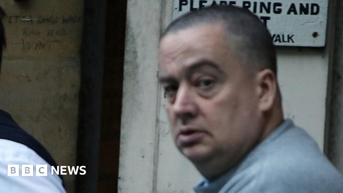 Care worker Colin Stokes admits raping residents - BBC News