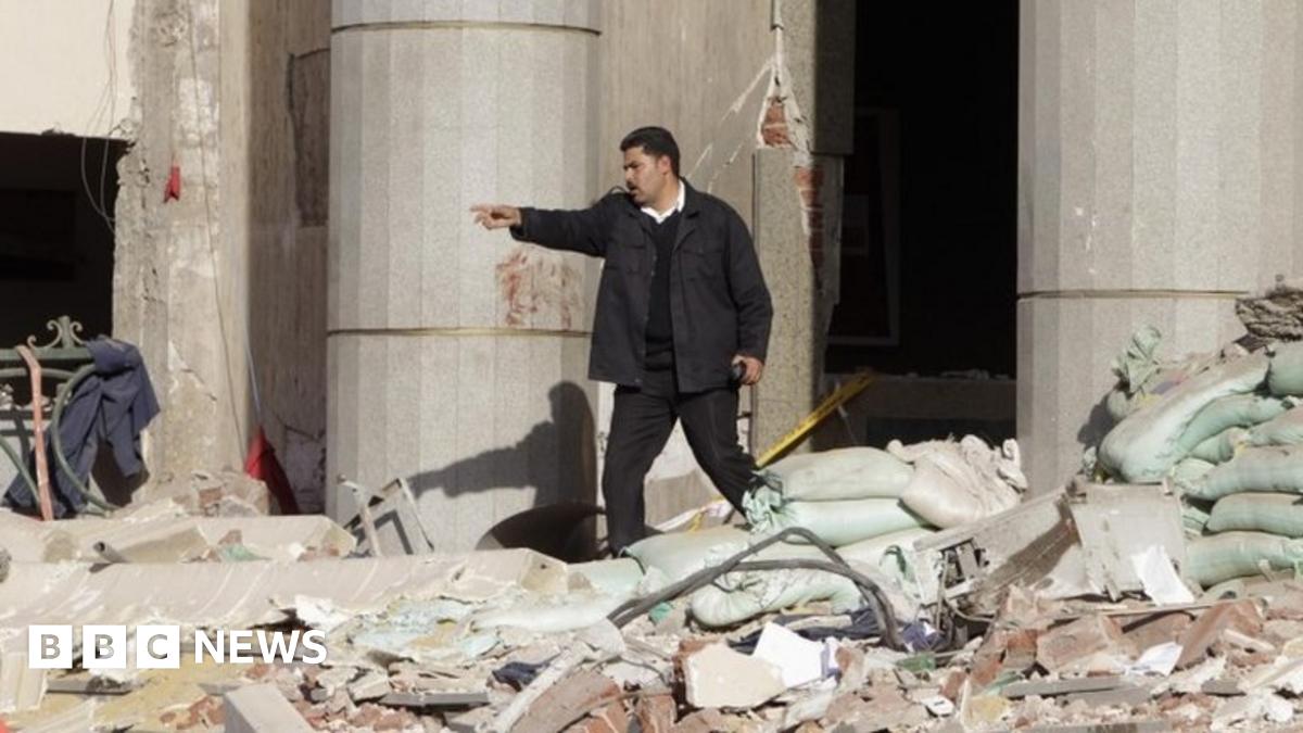 Egypt militants step up campaign with Cairo blasts - BBC News