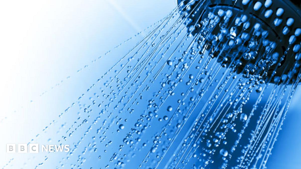 A visit to Toulouse’s last remaining public showers - BBC News