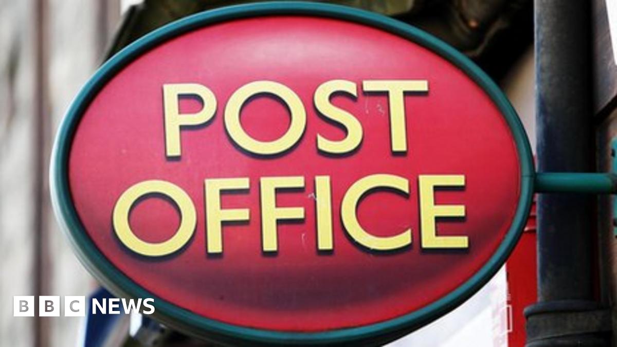 Bodmin Post Office refurbishment 'will help keep branch open' - BBC News