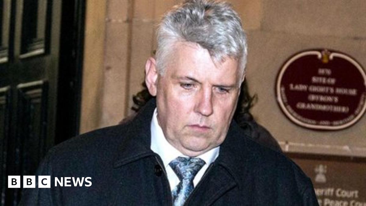 Former police officer Neil Shand cleared over pornography - BBC News