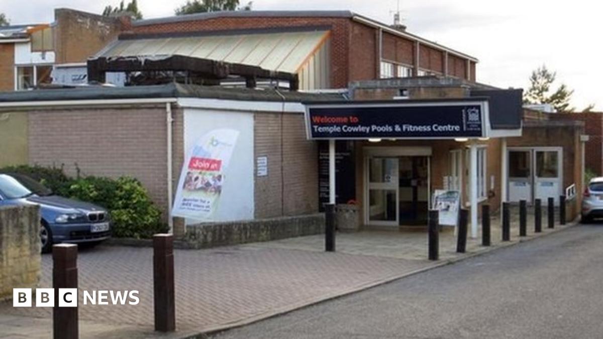 Temple Cowley Swimming Pools listed as community asset - BBC News