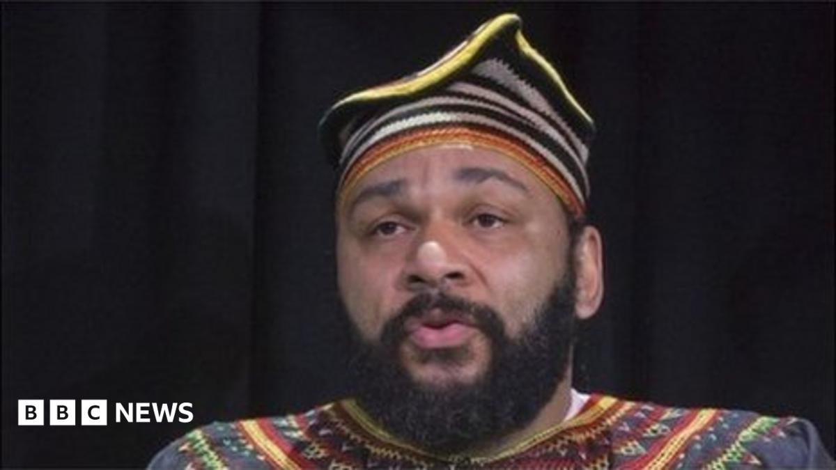 Dieudonne acquitted in France over video on killer of Ilan Halimi - BBC ...