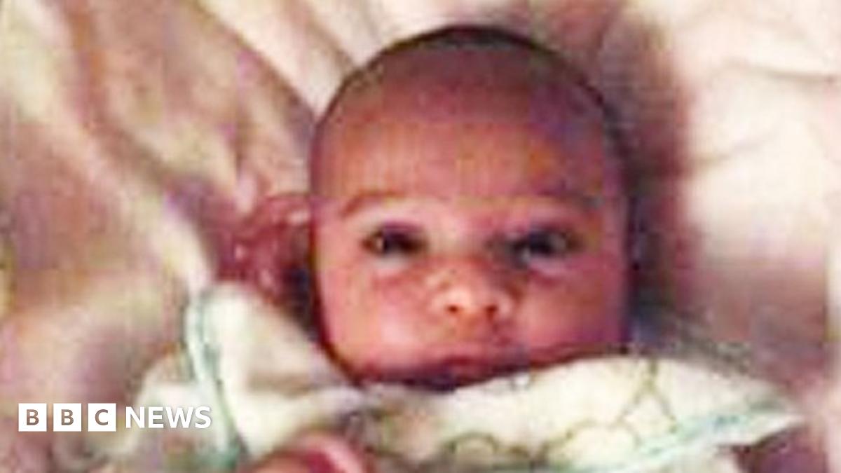 Missing baby found in Barcelona - BBC News