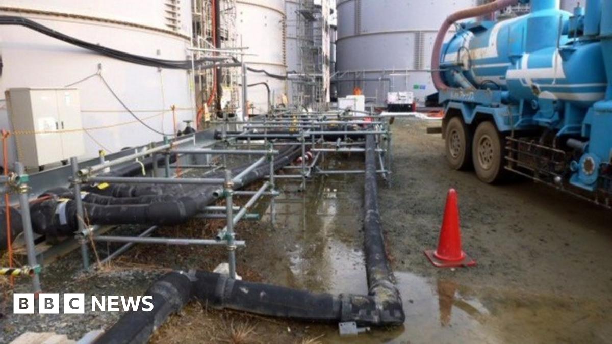 Japan's Fukushima nuclear plant leaks radioactive water - BBC News