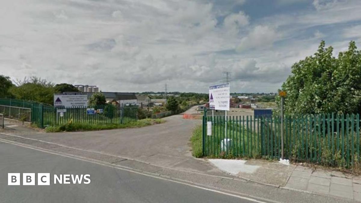 Harris Business Park, Ipswich: Work begins at new industrial site - BBC ...