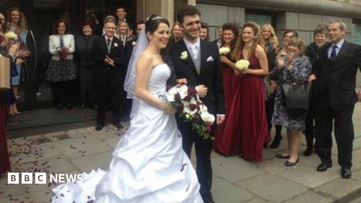 Scientology Supreme Court case couple get married - BBC News