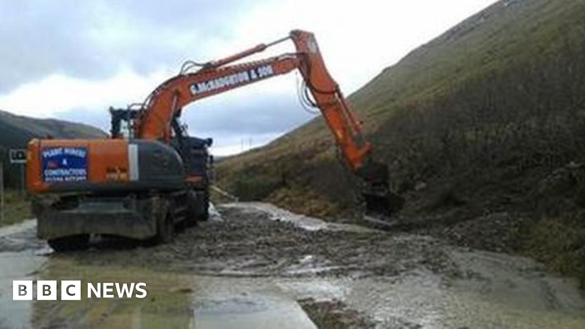 A83 road in Argyll re-opens after Butterbridge landslip - BBC News