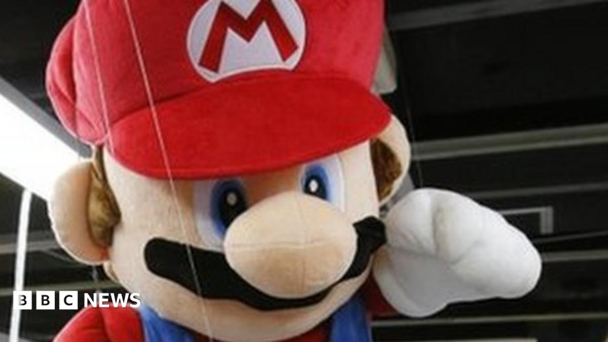 #BBCtrending: Super Mario’s ancient Chinese makeover - BBC News