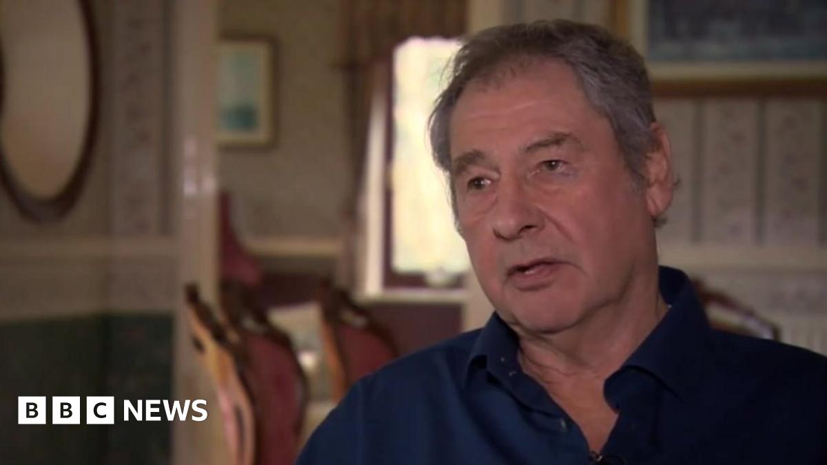 Kent man's fears murderer Anthony Swindells could seek revenge - BBC News