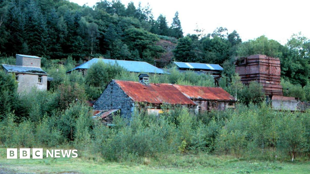 Backbarrow ironworks: Views sought on holiday park plan - BBC News