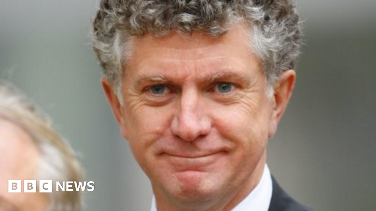 On the Runs: Jonathan Powell says crisis based on misunderstanding ...