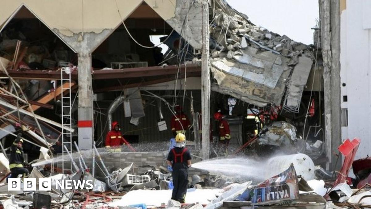 Doha, Qatar blast kills 12 and injures at least 30 - BBC News