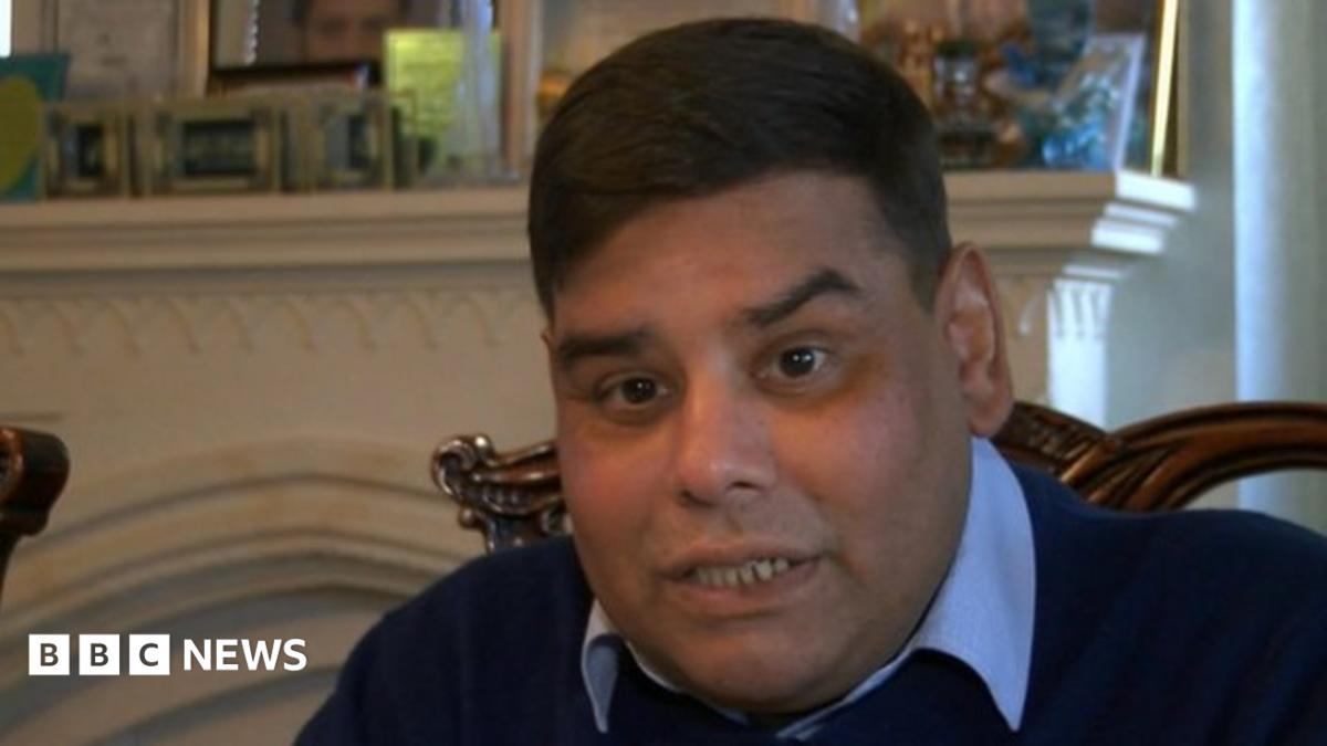 Transplant MP Khalid Mahmood to return to Commons - BBC News
