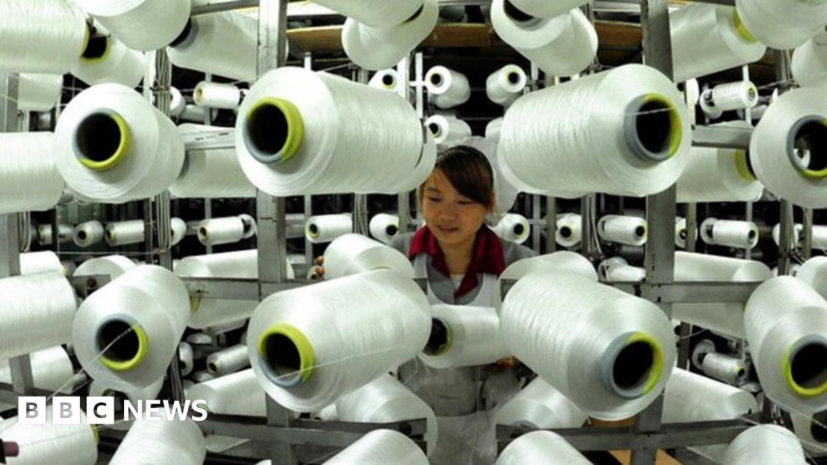China's factory activity show further contraction - BBC News