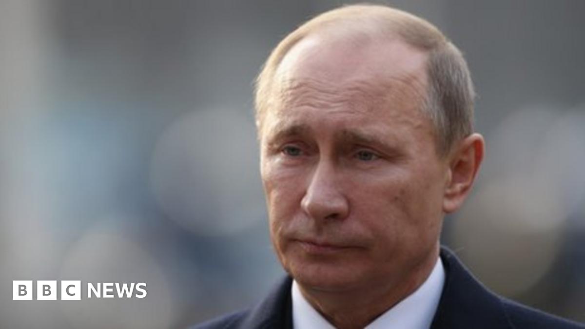 Russian rouble hits new low against the dollar and euro - BBC News