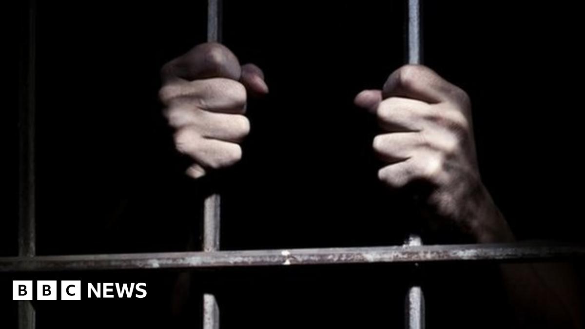 Why do prison officers engage in relationships with inmates? - BBC News