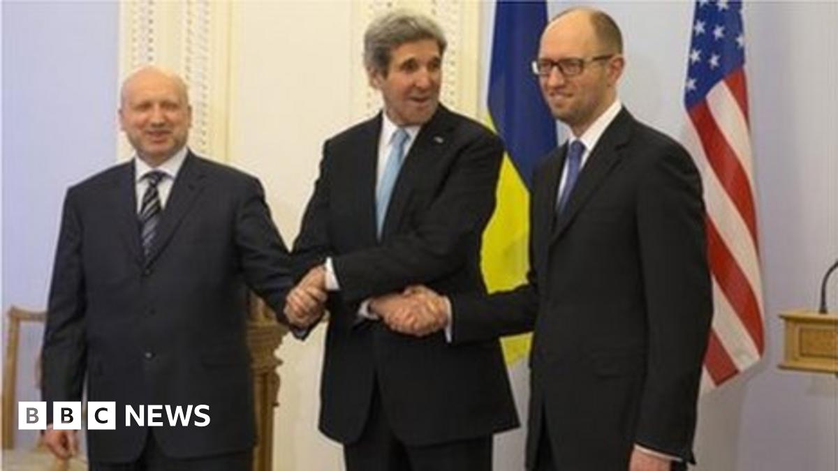 Ukraine crisis: US condemns Russian 'aggression' - BBC News