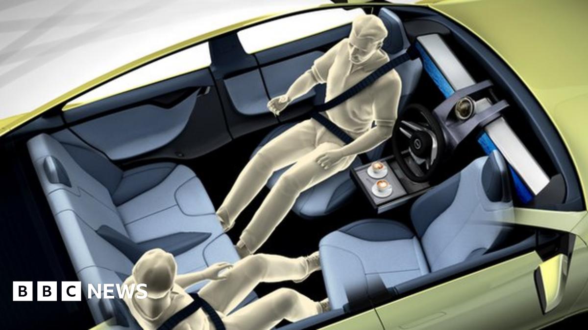 Geneva Motor Show: Passengers' view of driverless cars - BBC News