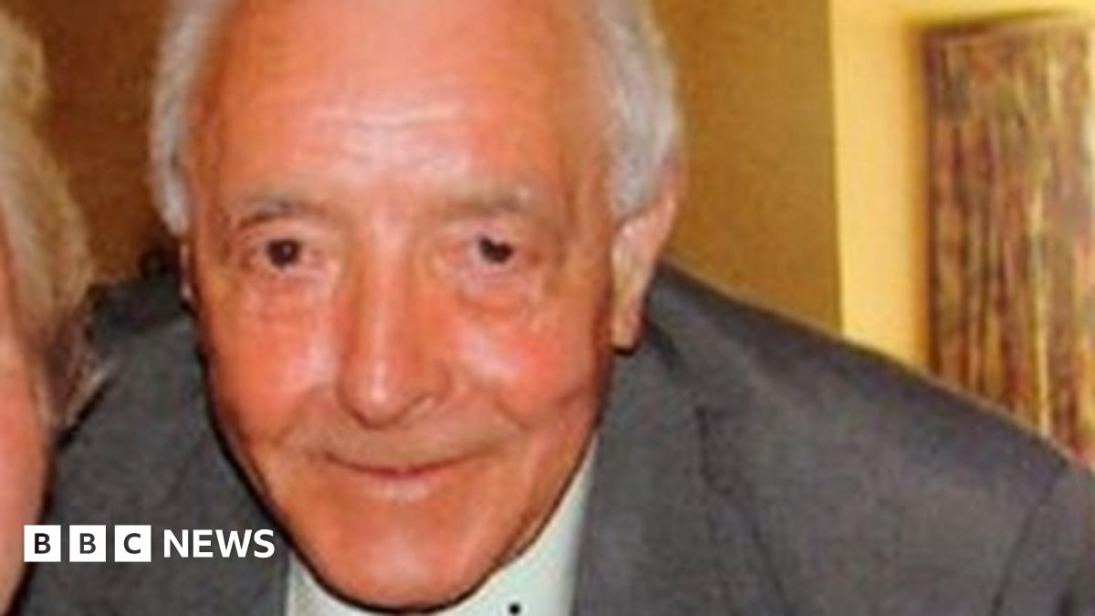 Bertie Acheson death: Couple deny murder of Coleraine pensioner - BBC News