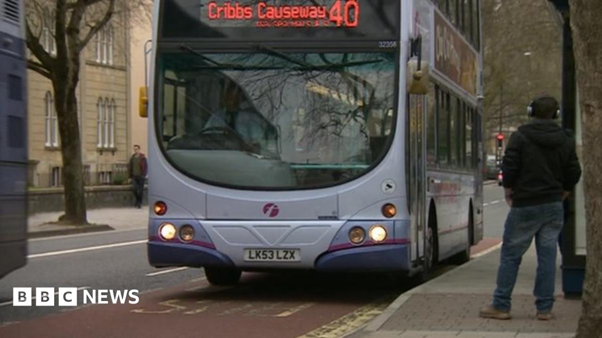 First Group launches new bus services in Bristol - BBC News