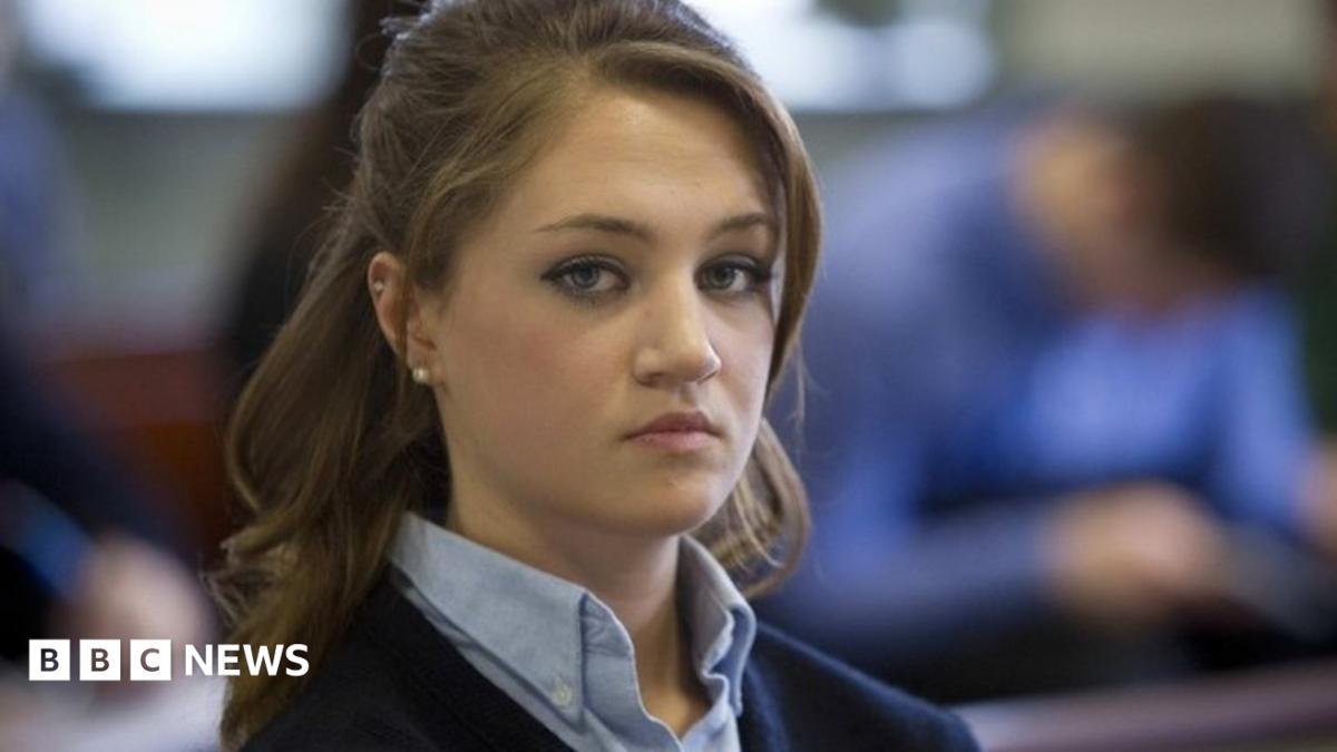 Rachel Canning reunited with family after suing them - BBC News