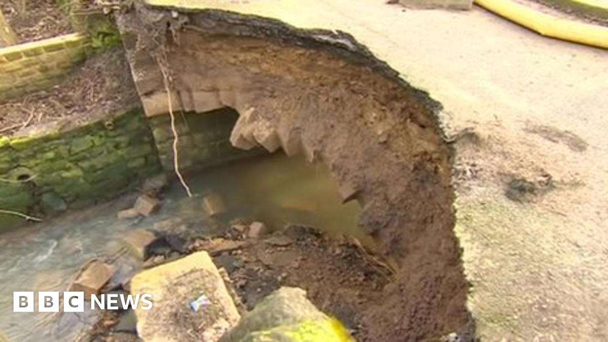 Loftus community 'desperate' over flood-hit bridge loss - BBC News