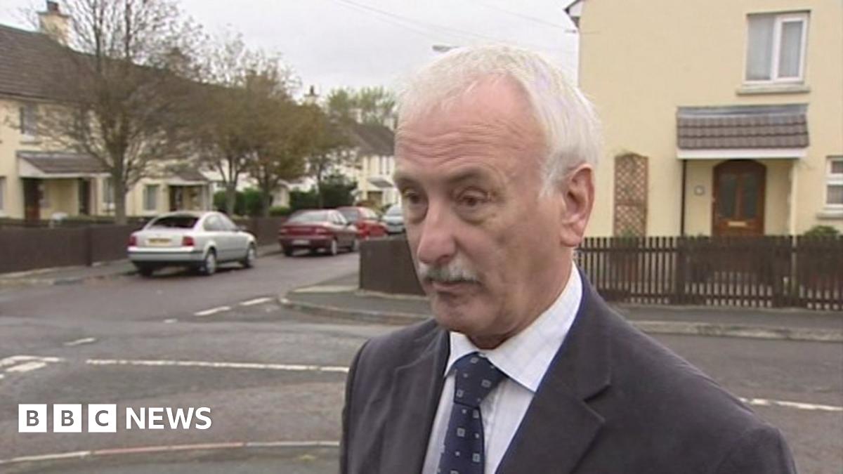 DUP: Paramilitary 'buy-in' needed for Londonderry CRJ scheme - BBC News