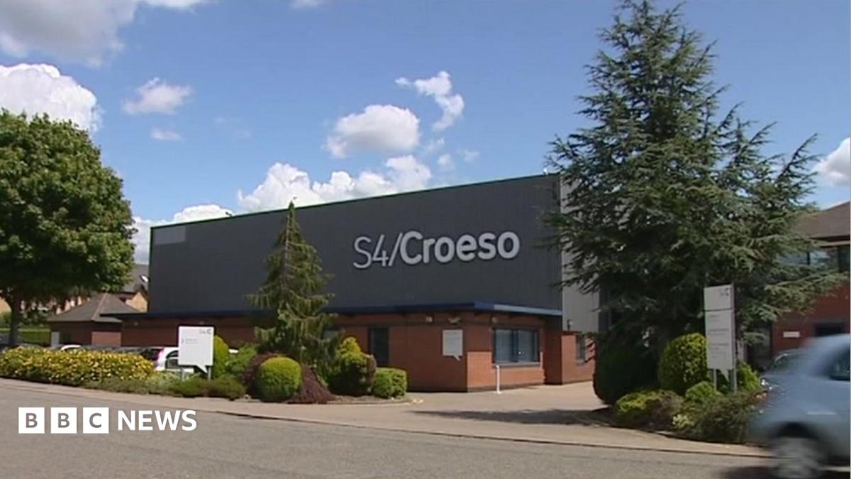 S4C to move HQ to Carmarthen in deal with university - BBC News