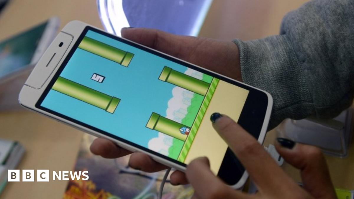 Flappy Bird to return, says creator Dong Nguyen - BBC News