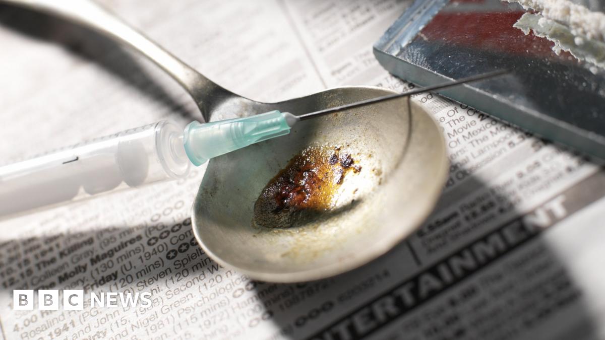 Cash grant for Leamington Spa drug service ESH Works - BBC News