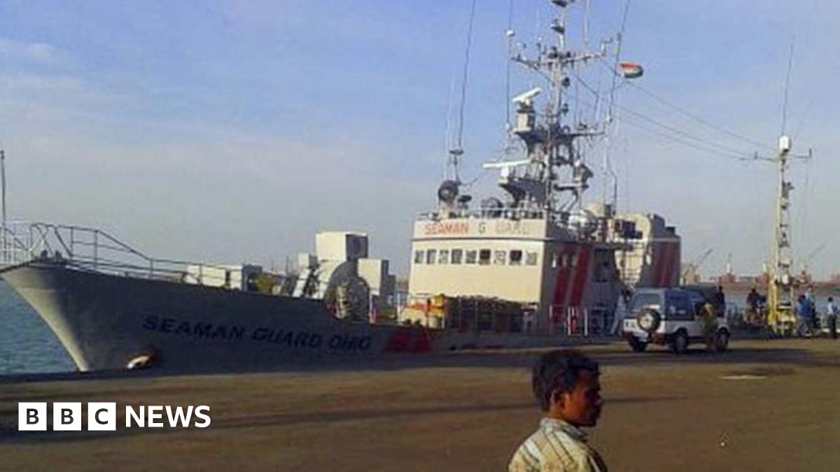 British anti-piracy guards held in India granted bail - BBC News