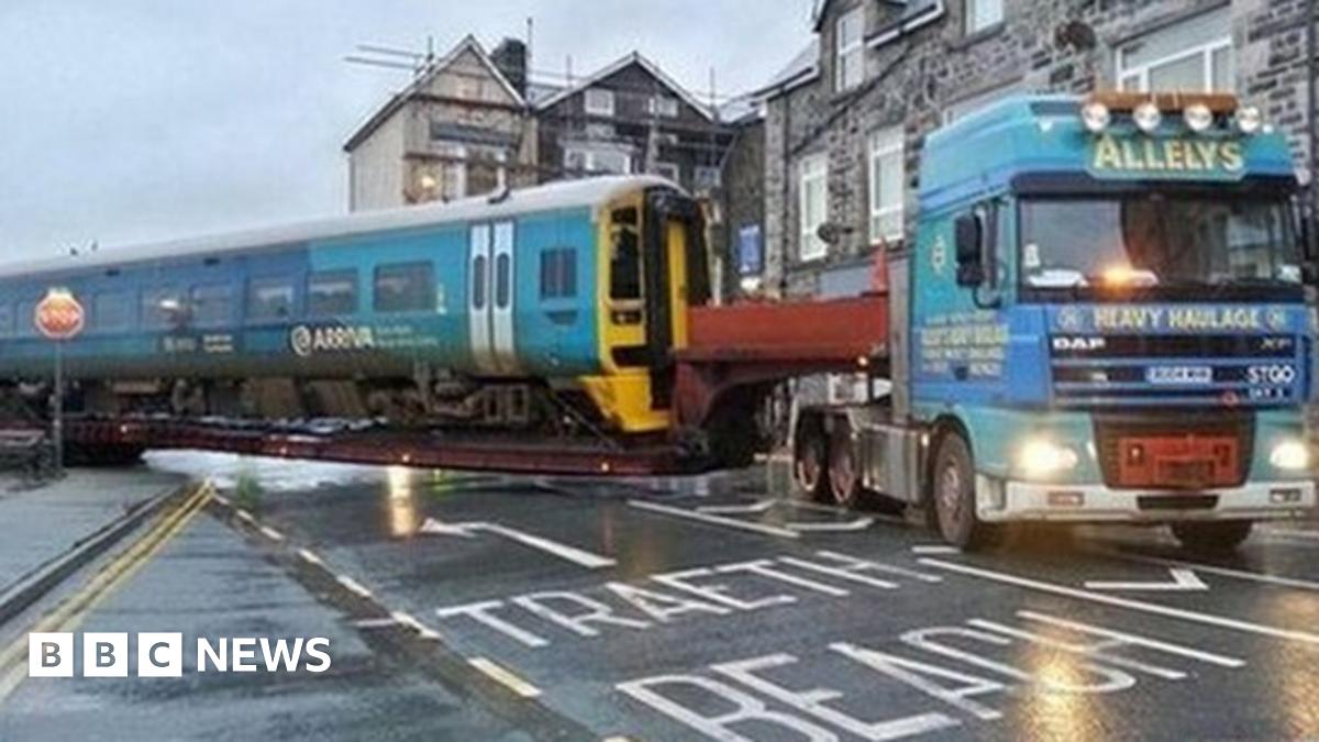 Barmouth to Harlech Cambrian rail line to reopen ahead of schedule ...