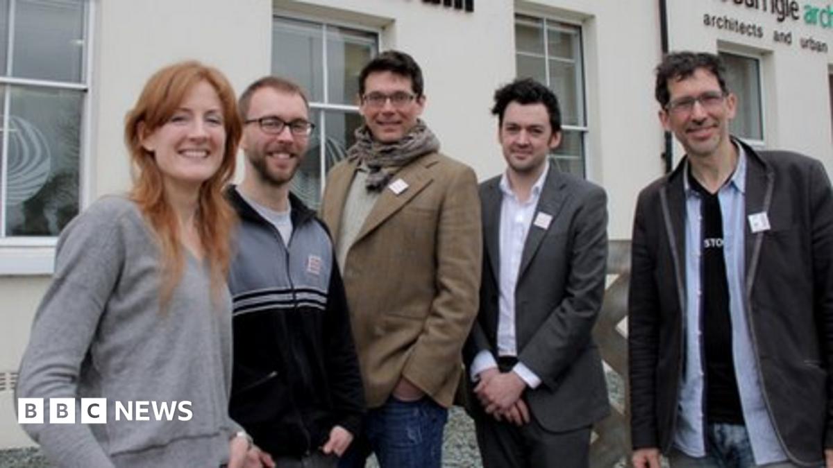 Three writers chosen to begin work on Isle of Man films - BBC News
