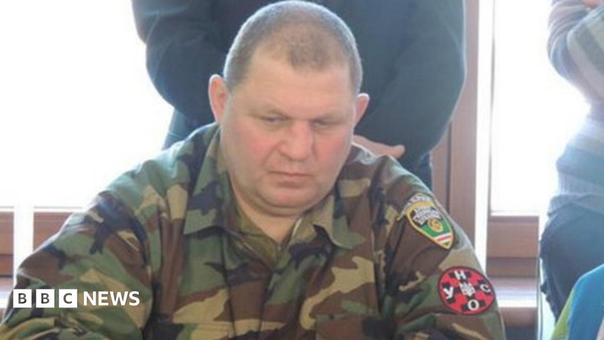 Ukraine far-right leader Muzychko dies 'in police raid' - BBC News