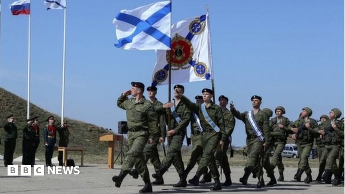 Ukraine: UN condemns Crimea vote as IMF and US back loans - BBC News