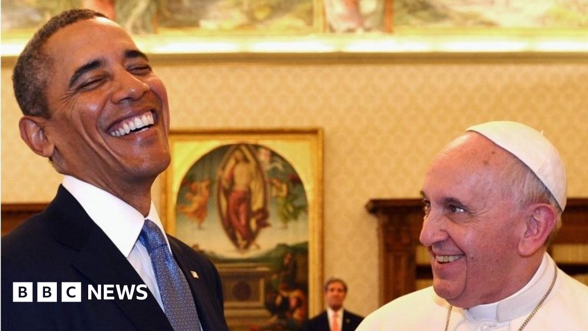 In pictures: Barack Obama meets Pope Francis - BBC News