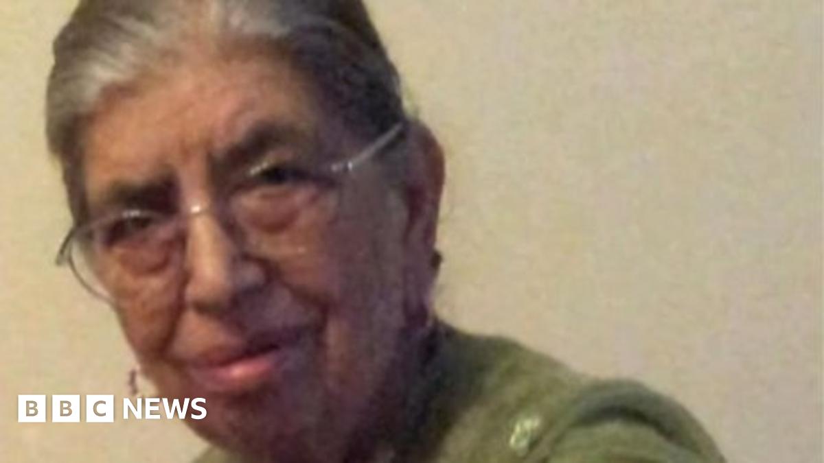 Harjit Chaggar: Two guilty of shop basement murder - BBC News