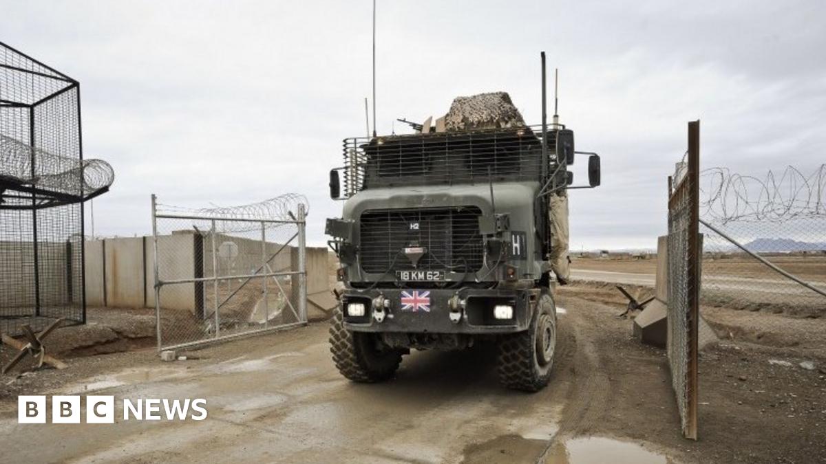 Britain hands over command of Afghanistan's Helmand province - BBC News