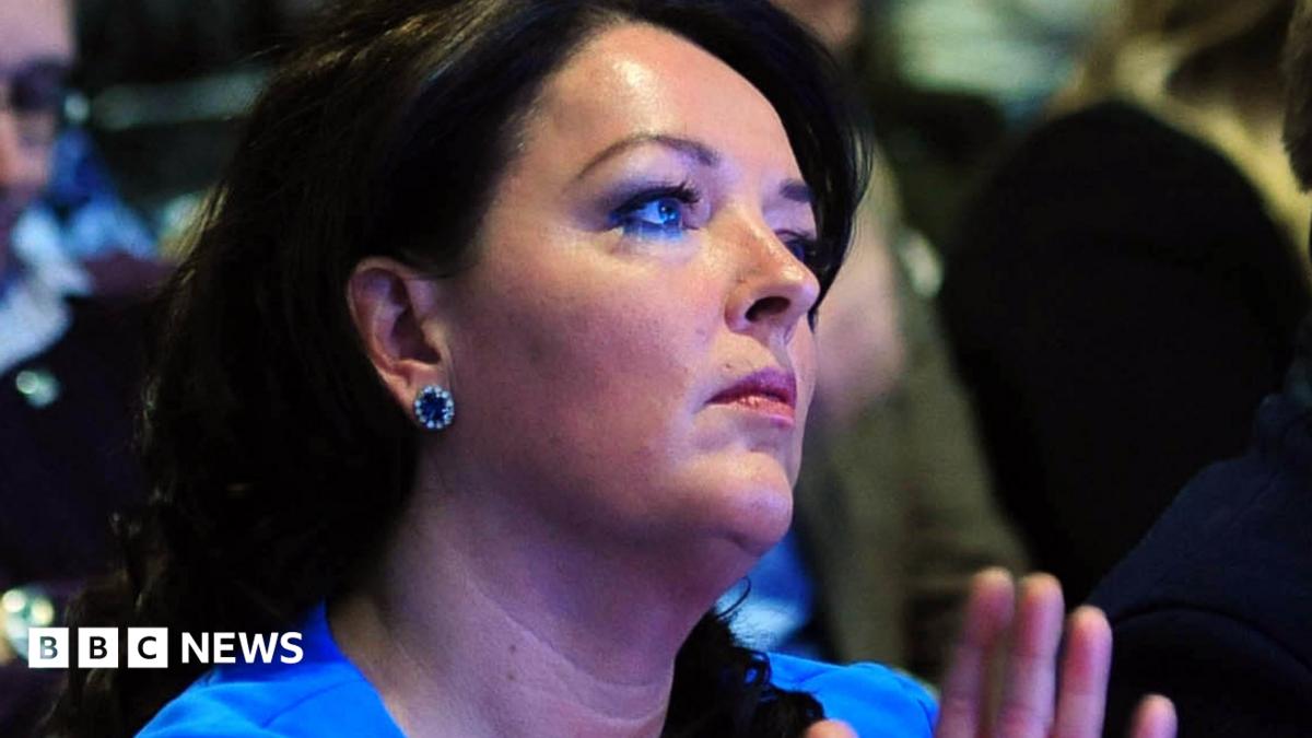Tina McKenzie selected as NI21's European election candidate - BBC News