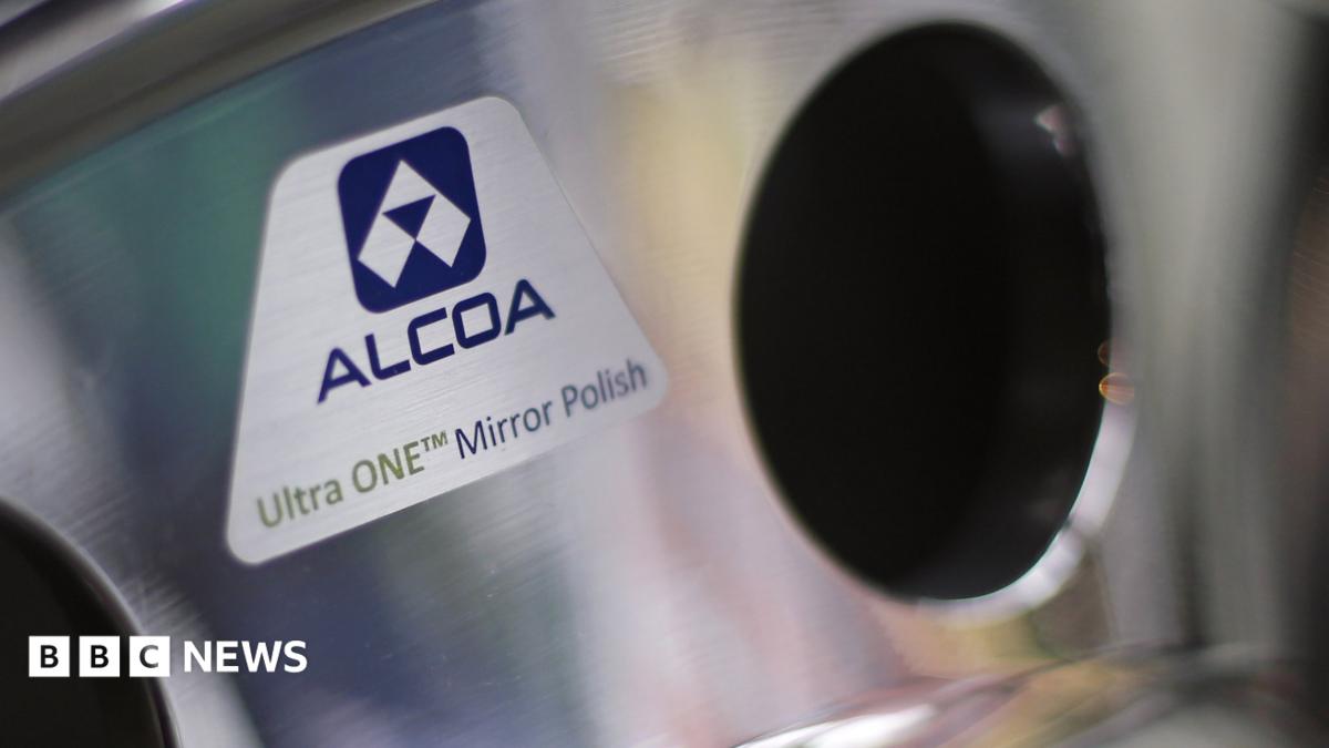 Alcoa reports first quarter loss of $178m - BBC News