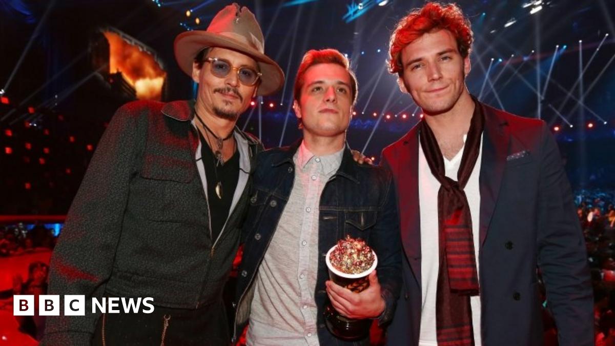 Hunger Games takes best film at MTV Movie Awards - BBC News