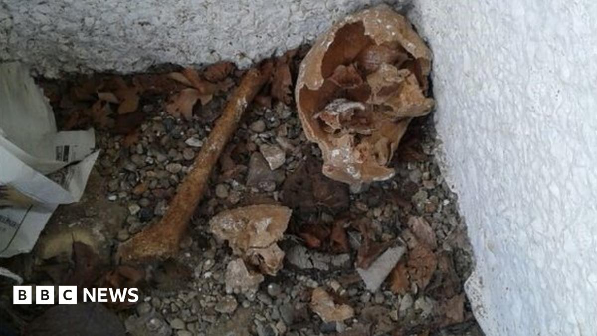 Human bones found under Croydon driveway 'date back to Saxon era' - BBC ...