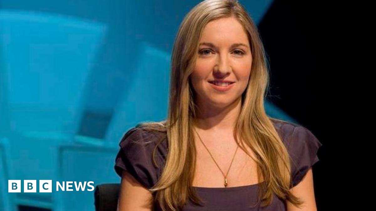 Victoria Coren Mitchell makes poker history with double win - BBC News