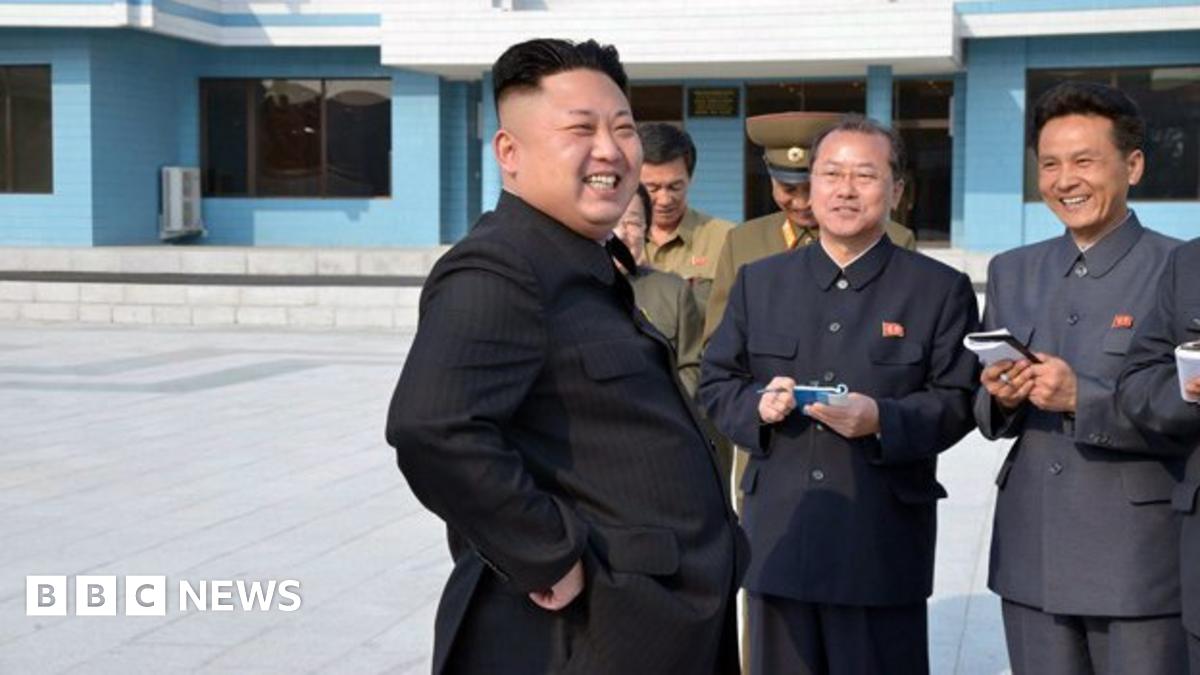 Why is Kim Jong-un always surrounded by people taking notes? - BBC News