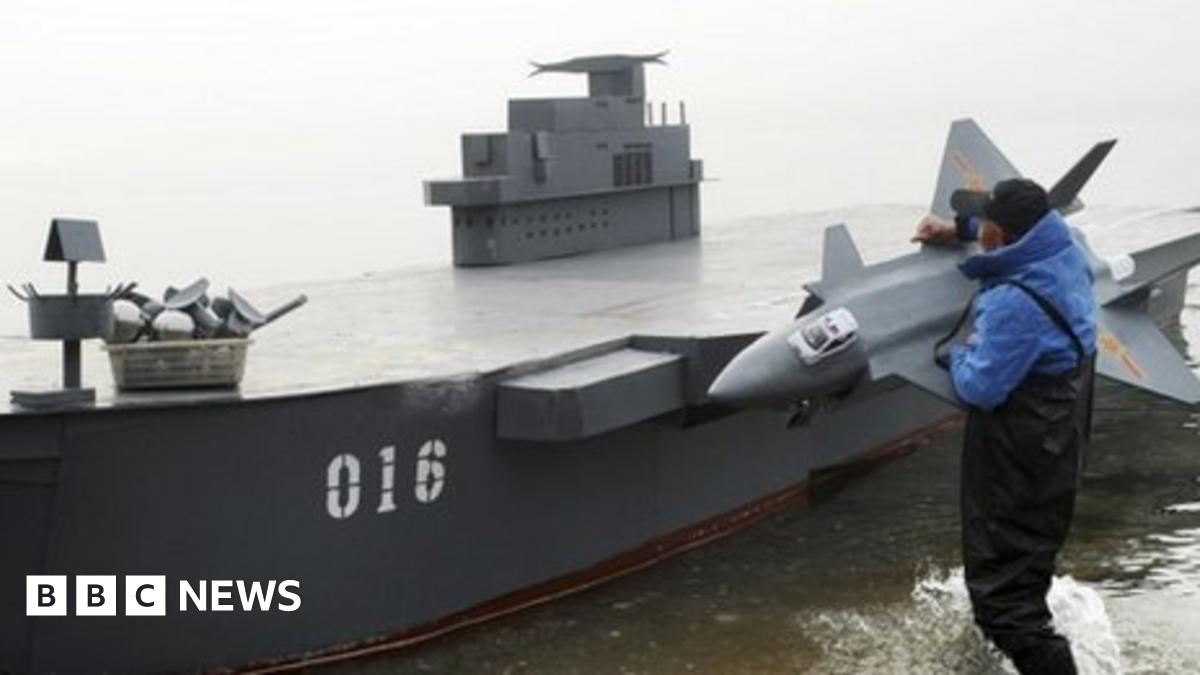 Obama Asia tour: China 'the elephant in the room' - BBC News