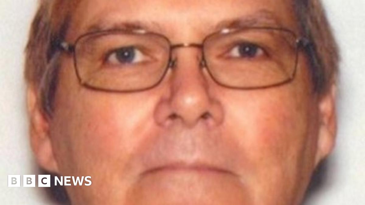 Parents 'don't want to know about Vahey abuse' - BBC News